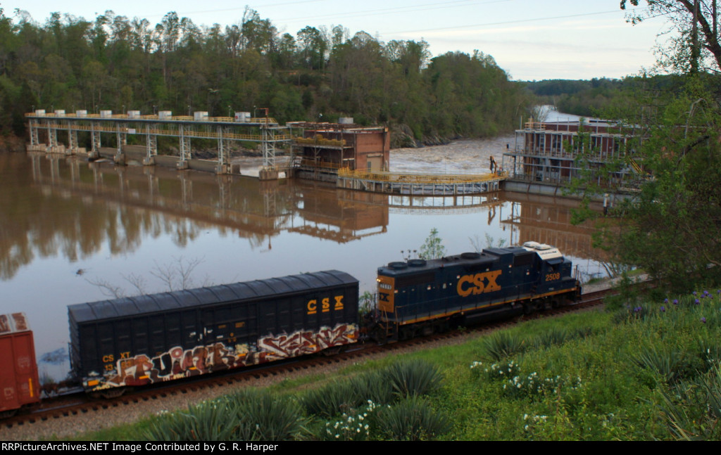 Te sun is low. The river is still high, but coming down. H74414 returns to Lynchburg.